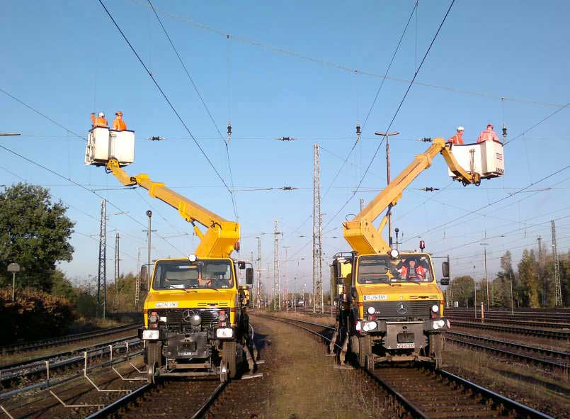 Zweiwege-Unimog mit Ruthmann-Steiger U1650 ZW